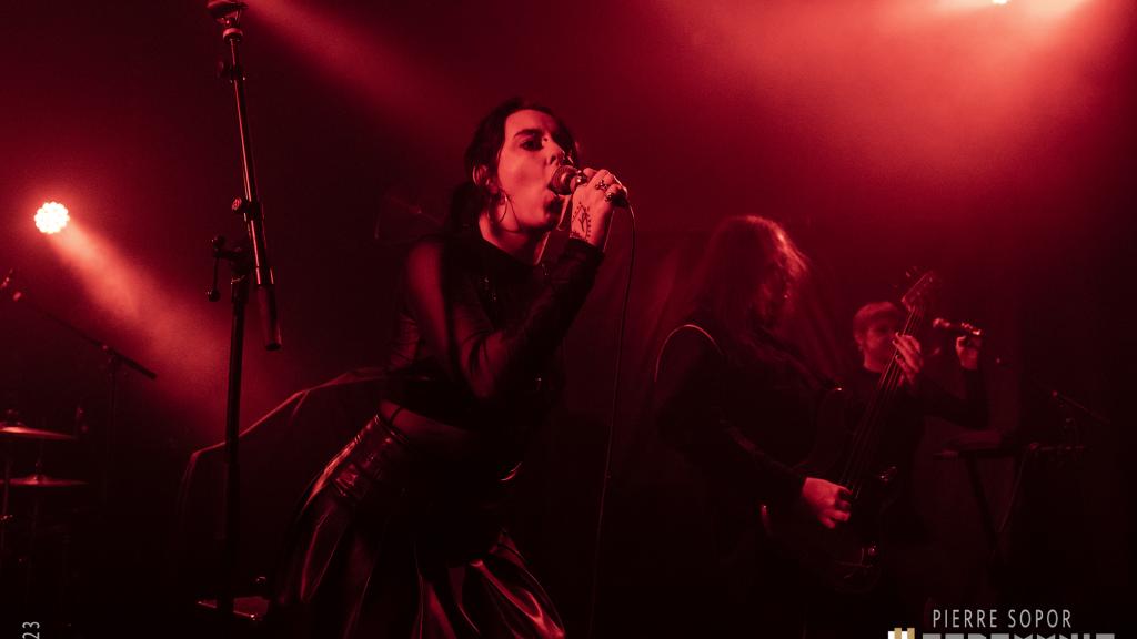 Galerie Photo | Knife Bride @ Le Trabendo - Paris (75) - 24 novembre ...